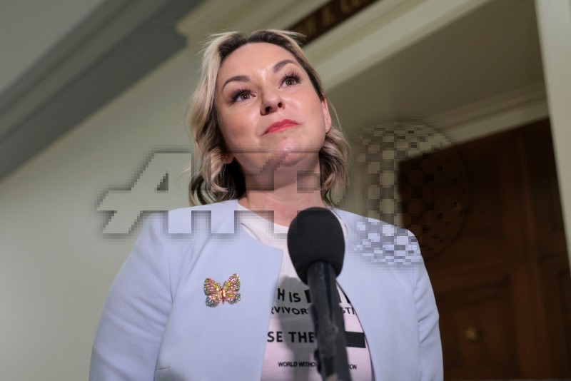 US-PAM-BONDI-INTERVIEWED-BEHIND-CLOSED-DOORS-FOR-HOUSE-EPSTEIN-P · HINA.hr